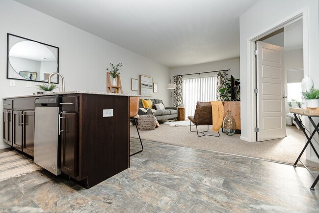 Kascade Place Apartments - Apartments at 6520 Clarkia Dr NW Rochester ...