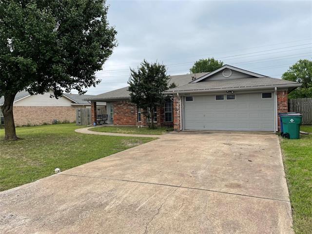 4003 Sunhill Dr, Greenville, TX 75402 - House Rental in Greenville, TX ...