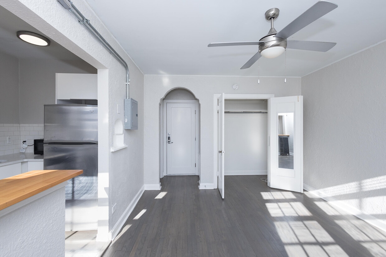 Robert Frost - 1001 N Sherman St Denver, CO 80203 | Apartments.com