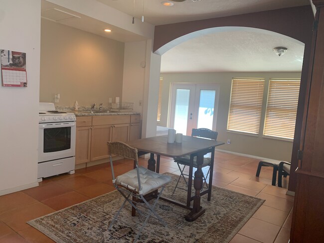 8330 Honolulu Dr, Orlando, FL 32818 - House Rental in Orlando, FL ...