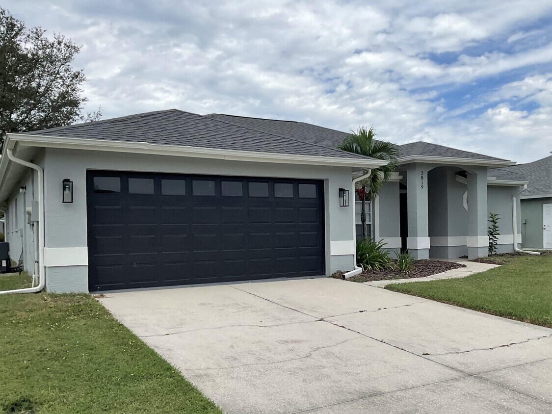 2819 57th Dr E, Bradenton, FL 34203 | Apartments.com