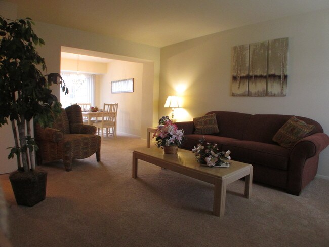 Wakefield Manor Townhomes and Apartments Apartments - Bel Air, MD ...