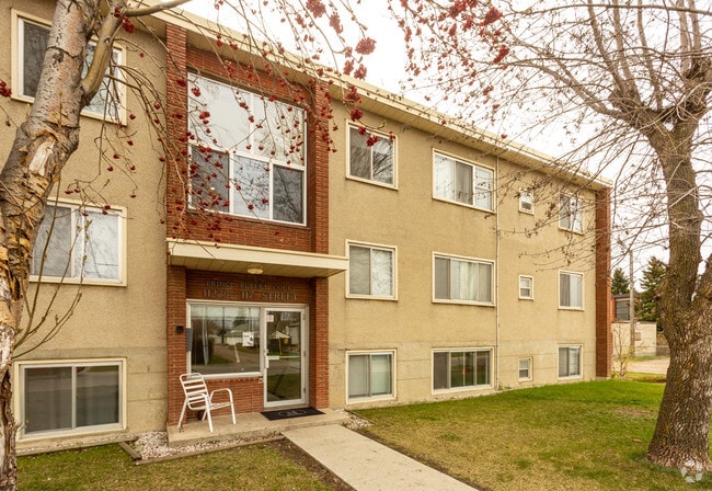 Apartments for Rent Near Grant MacEwan University Main Campus ...