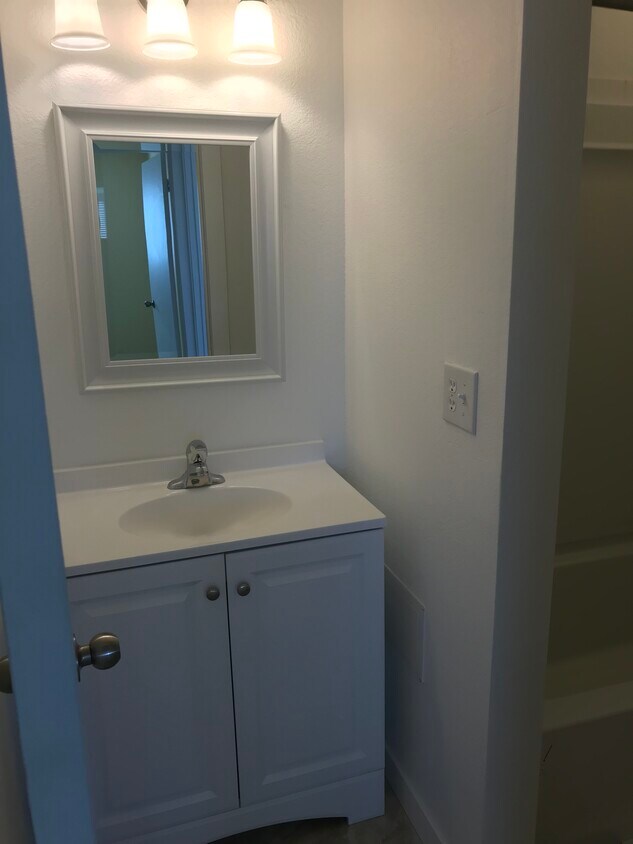 5042 El Camino Dr Unit 82, Colorado Springs, CO 80918 - Condo for Rent ...