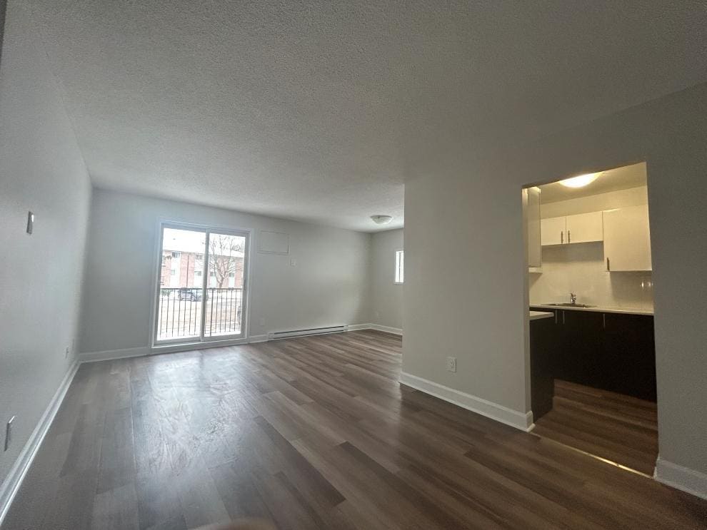 Hamilton Road Apartments - 2525-2531 Hamilton Rd Quinte West, ON ...