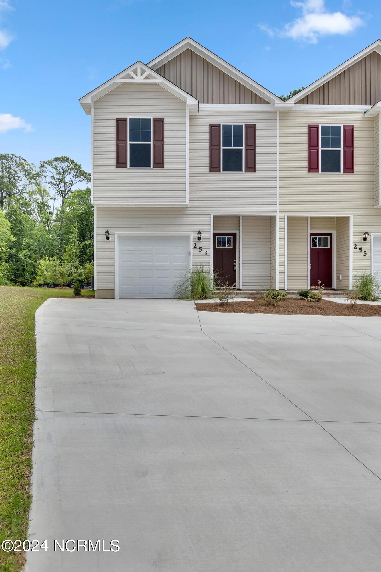 253 Shallowbag Bay Ln, Jacksonville, NC 28546 - Townhome Rentals in ...