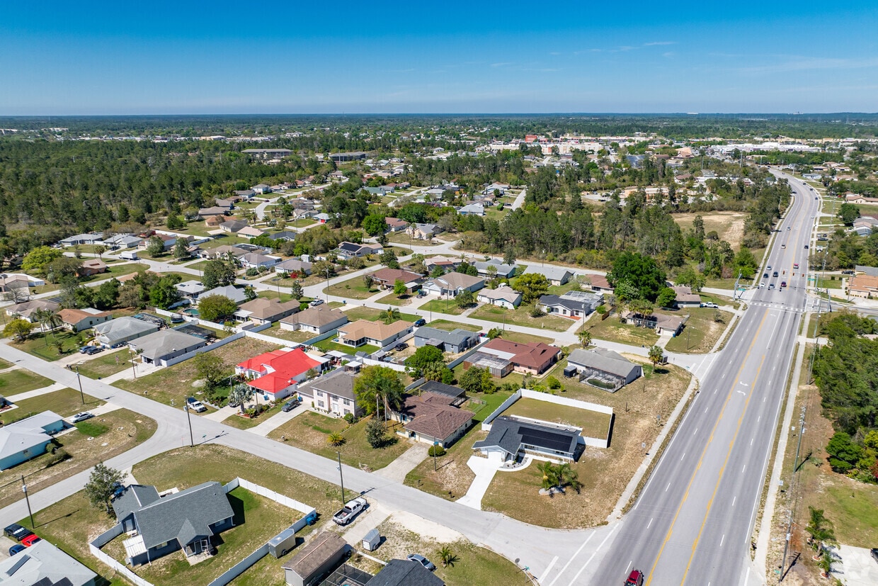 Moving to Spring Hill? Cost of Living, Best Neighborhoods & What to ...