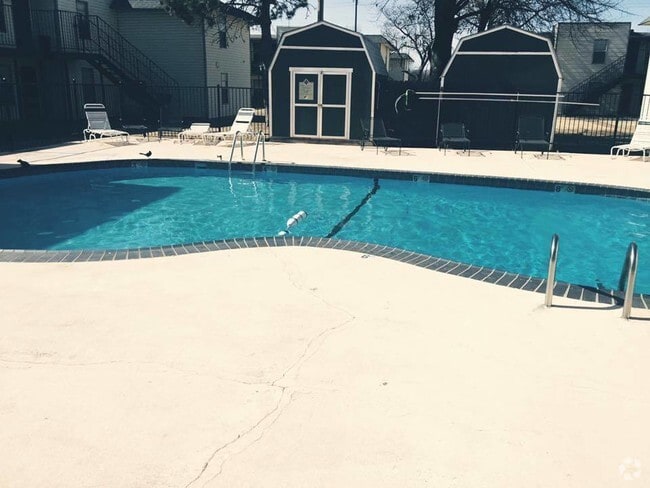 South Walker Apartments for Rent with Hardwood Floors - Oklahoma City ...