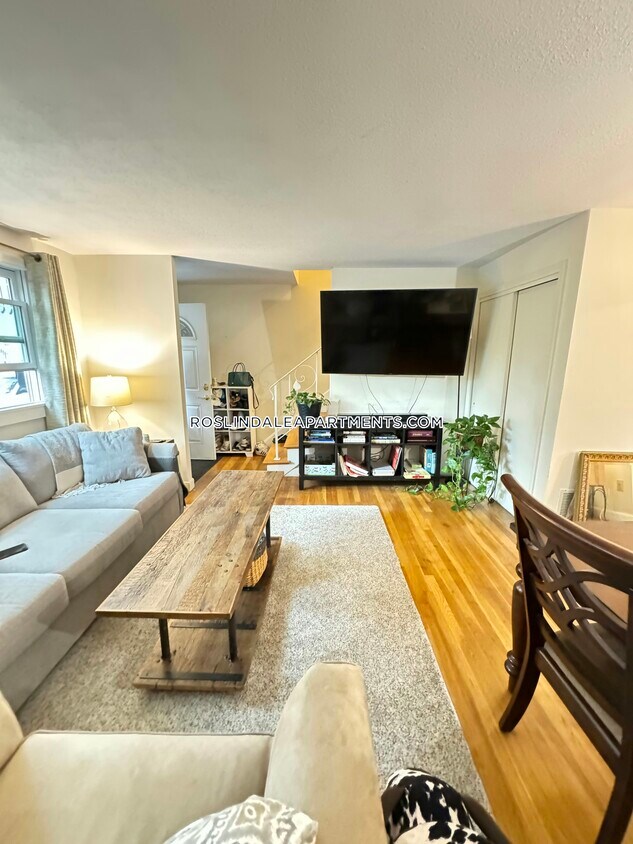 10 Manning St, Boston, MA 02131 - Townhome Rentals in Boston MA ...