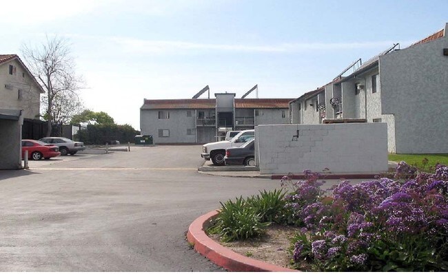 New Wilmington Arms Apartments Rentals - Compton, CA | Apartments.com