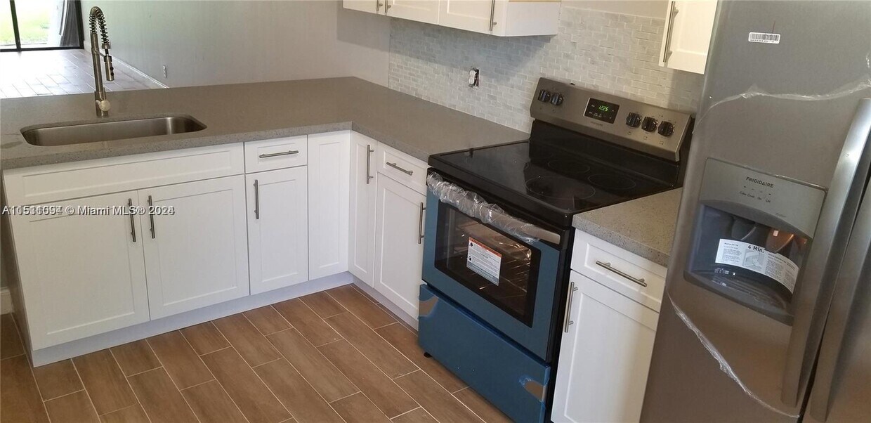 11290 Taft St Unit 11290, Pembroke Pines, FL 33026 - Condo for Rent in ...