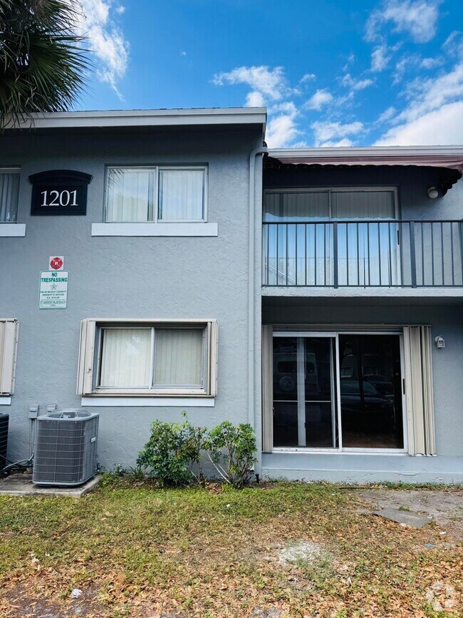 Saddlebrook Village Apartments for Rent with Hardwood Floors - West Palm Beach, FL - 5 Rentals ...