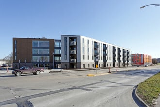 Jackson Crossing Rentals - Des Moines, IA | Apartments.com