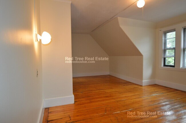 31 Quint Ave, Boston, MA 02134 - House Rental in Boston, MA ...