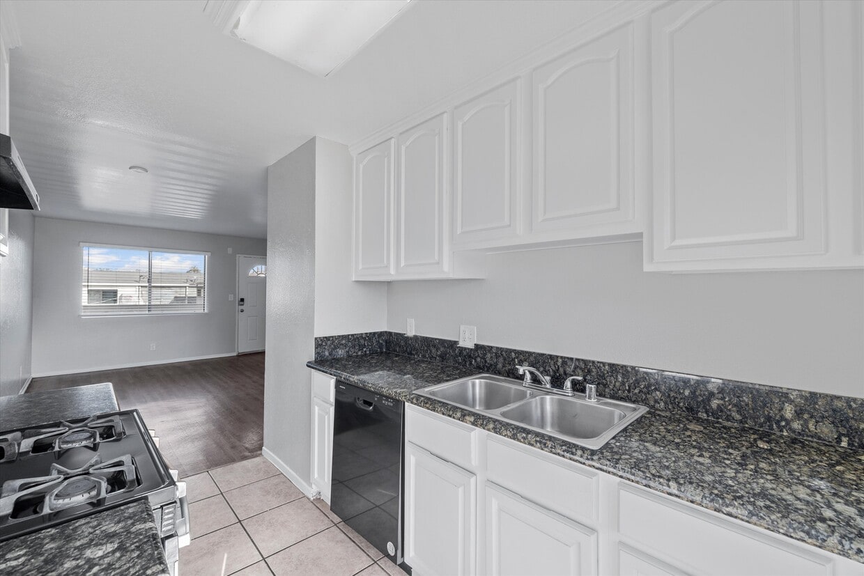 1133 Ohio Ave. - 1133 Ohio Ave Long Beach, CA 90804 | Apartments.com
