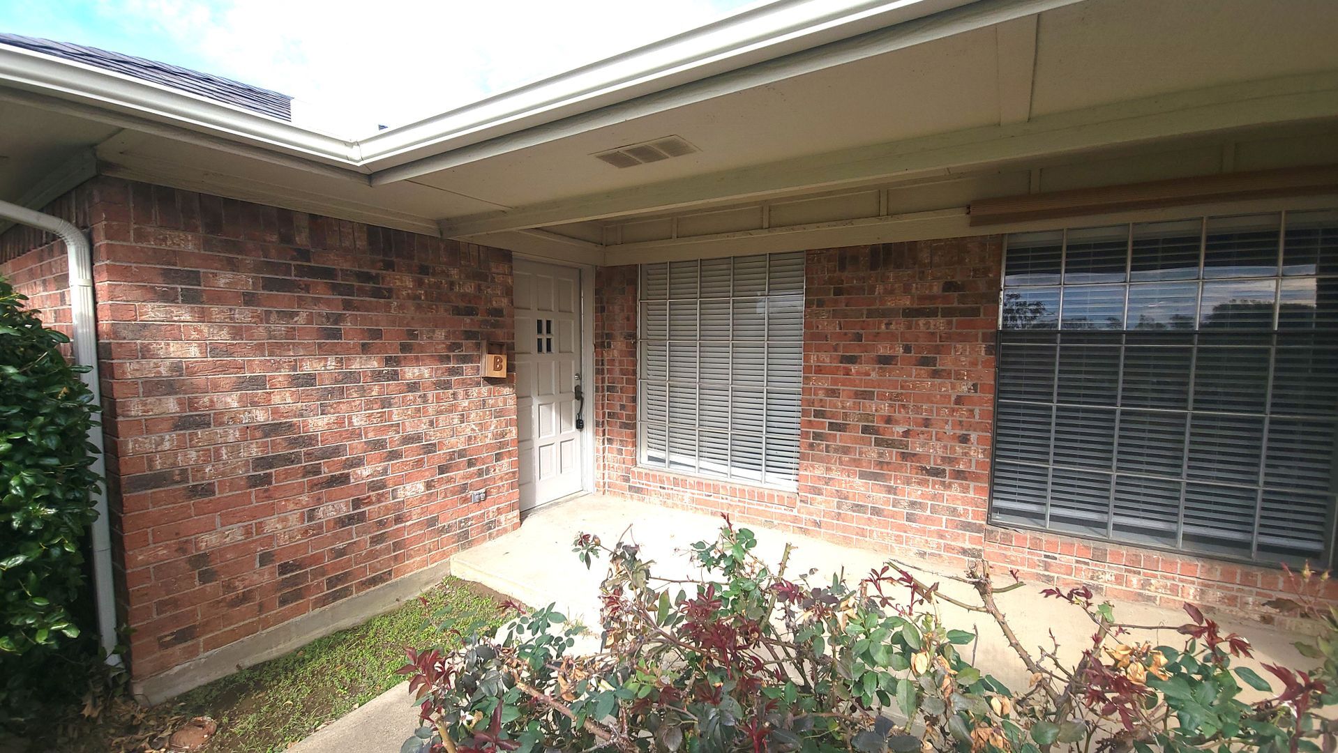 300 N Nolan River Rd Unit B, Cleburne, TX 76033 - Room for Rent in ...