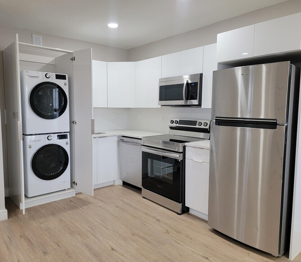 Cottage Cove Apartments - 12 NE 188th St Miami, FL | Apartments.com