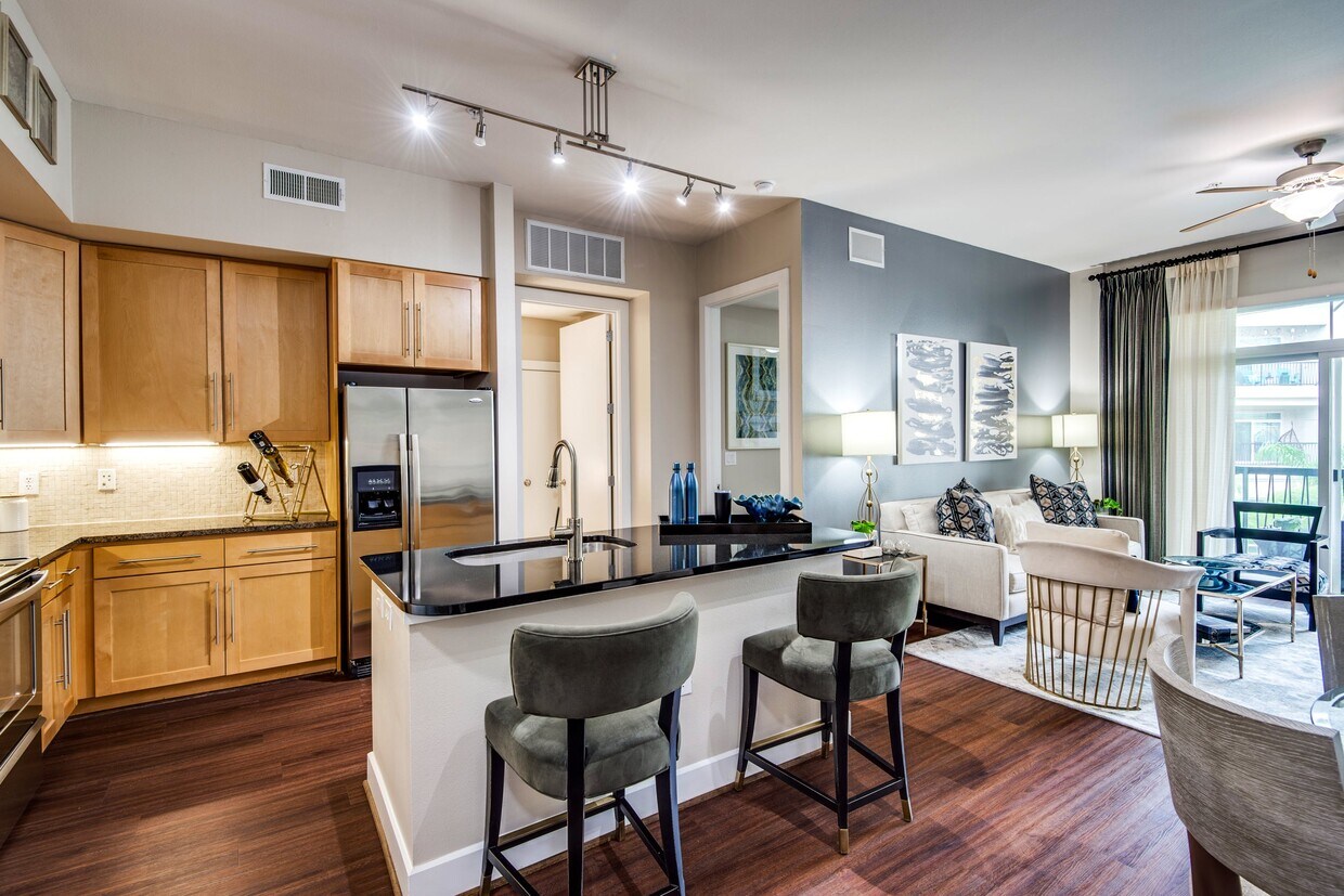 800 Town and Country Blvd Unit 4414, Houston, TX 77024 - Condo for Rent ...