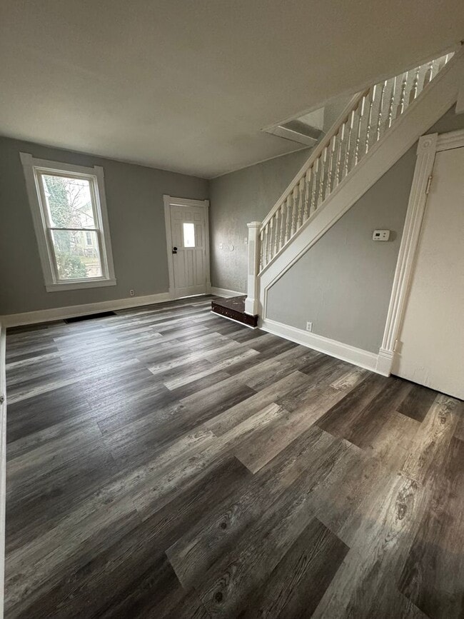 721 Ross Ave Unit A, Hamilton, OH 45013 - Room for Rent in Hamilton, OH ...