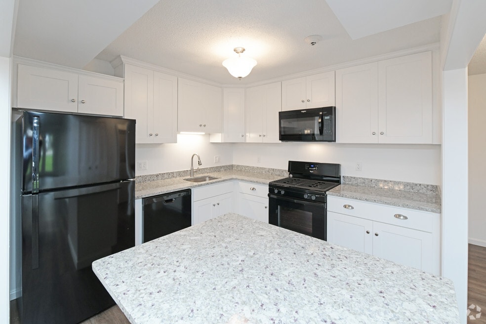 Apartments for Rent in Cranston RI - 333 Rentals | Apartments.com