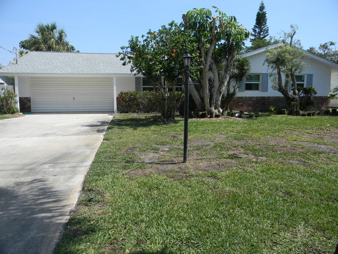 472 Dolphin St, Melbourne Beach, FL 32951 - House Rental in Melbourne ...