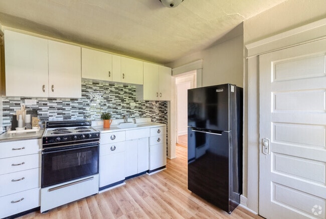 Best Luxury Hosmer Street Area Apartments for Rent - Lansing, MI ...