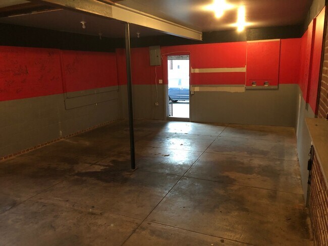 501 W Market St Unit 8 Garage, York, PA 17401 - Apartments in York, PA ...