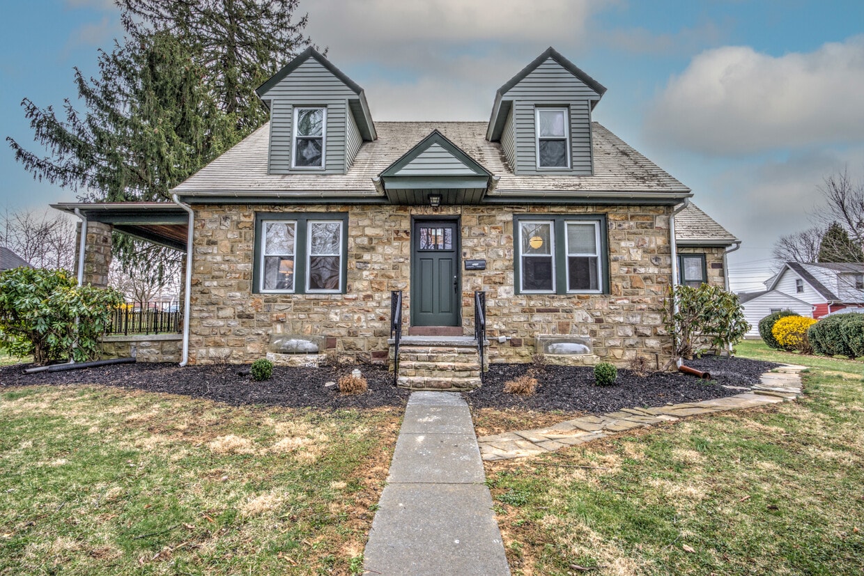 1314 E Derry Rd, Hershey, PA 17033 - House Rental in Hershey, PA ...