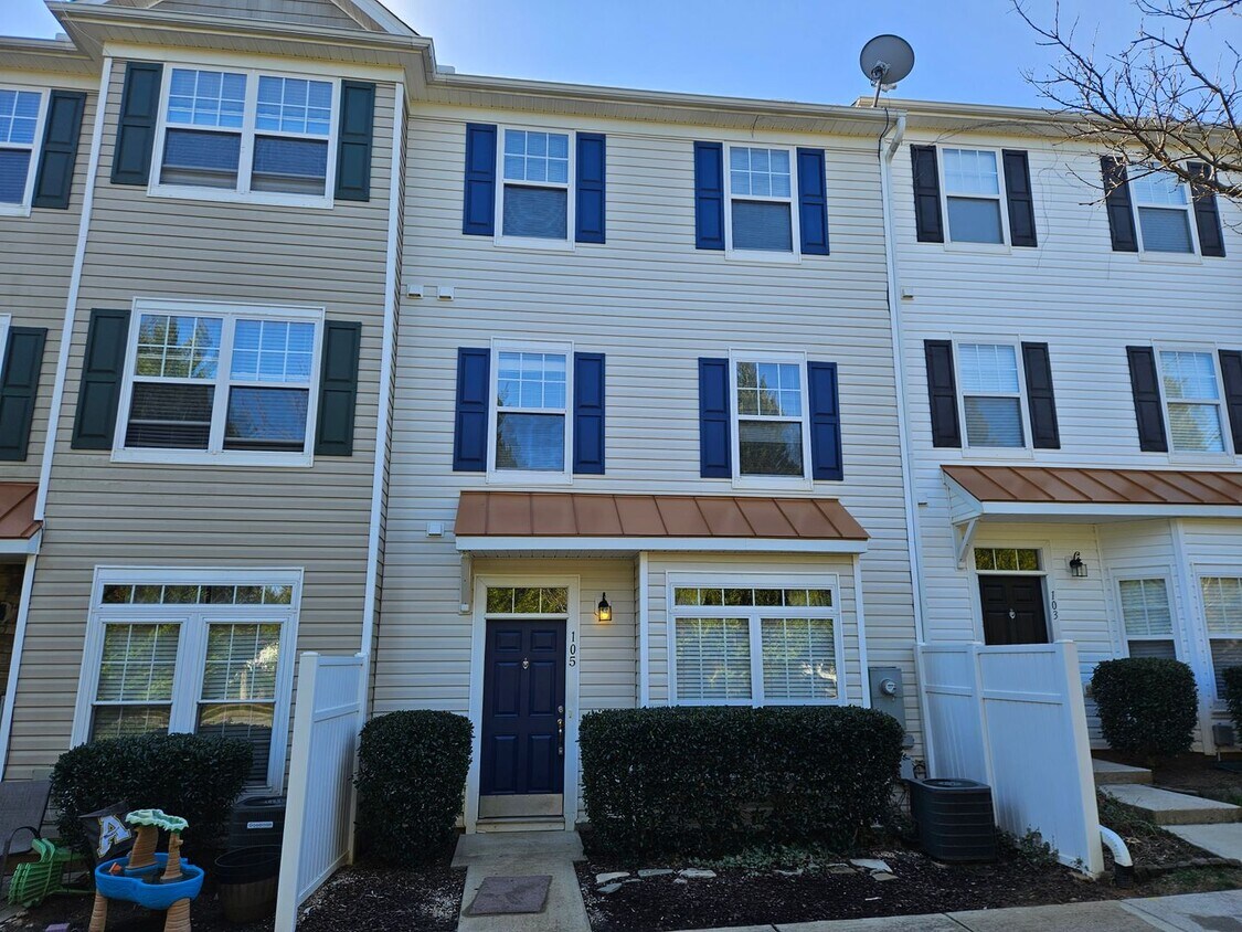 2211-105 Valley Edge Vly, Raleigh, NC 27614 - Townhome Rentals in ...