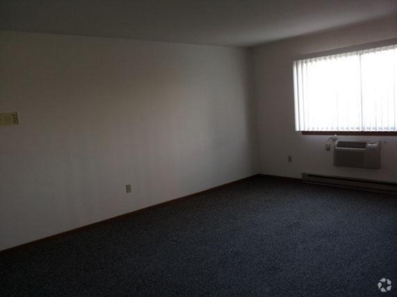 Harbor Ridge Apartments - Port Washington, WI | Apartments.com