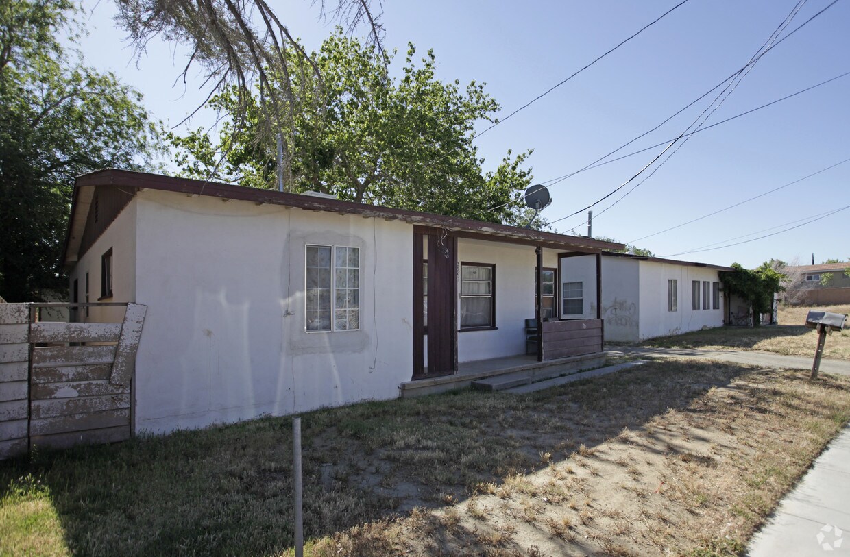 38636 10th St, Palmdale, CA 93550 - 38636 10th St Palmdale, CA 93550 ...