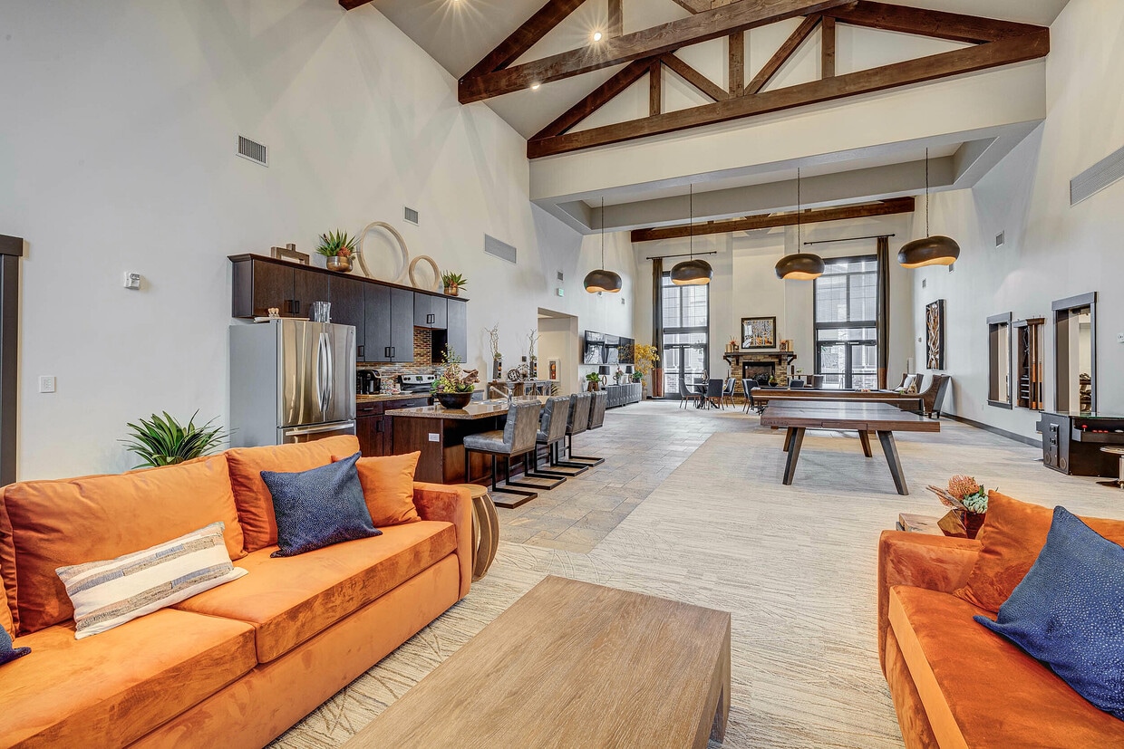 Dry Creek Apartments - 124 E Dry Creek Ridge Ln Sandy, UT 84070 ...