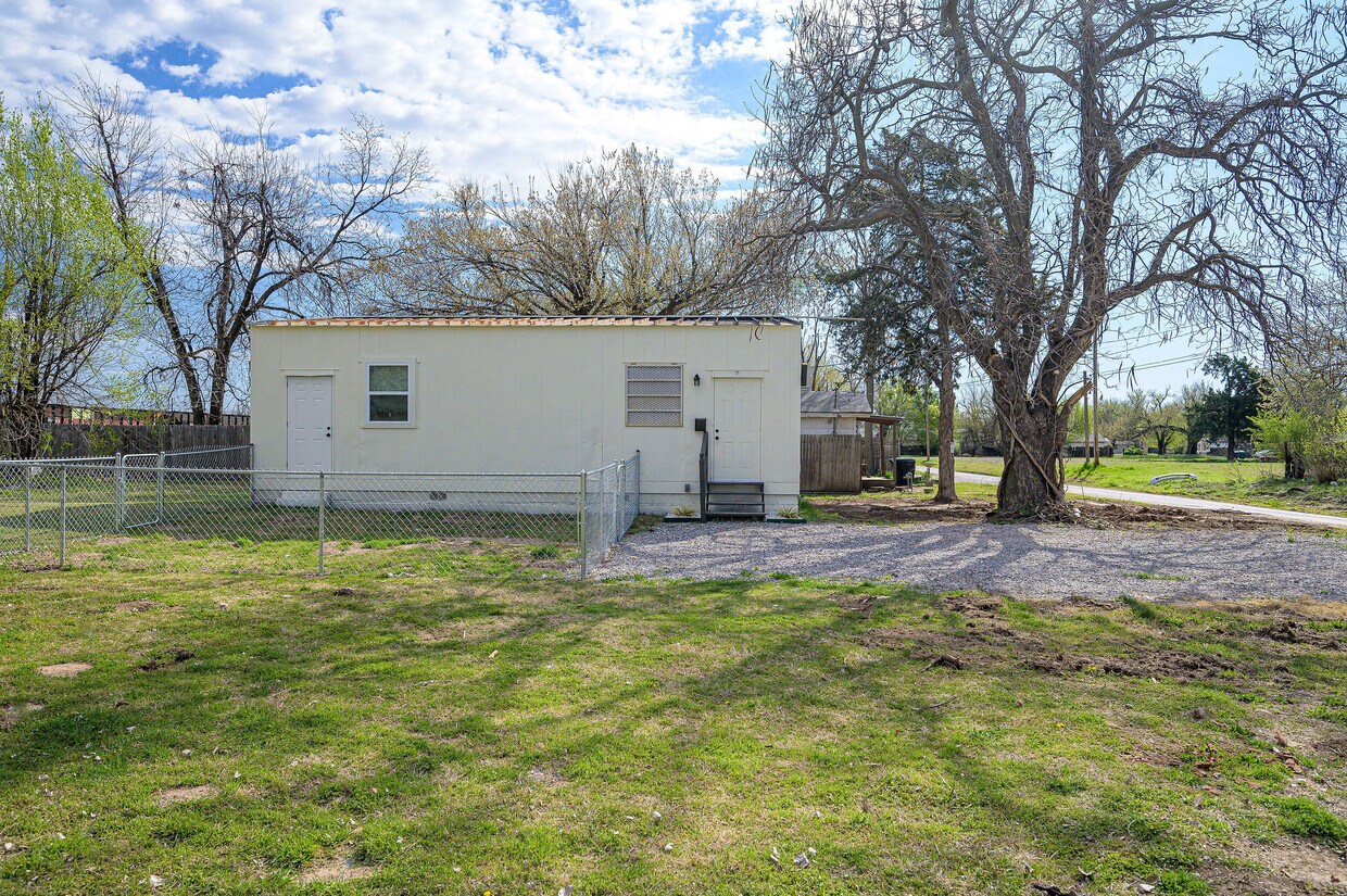 709 SE 10th St, Oklahoma City, OK 73129 - House Rental in Oklahoma City ...