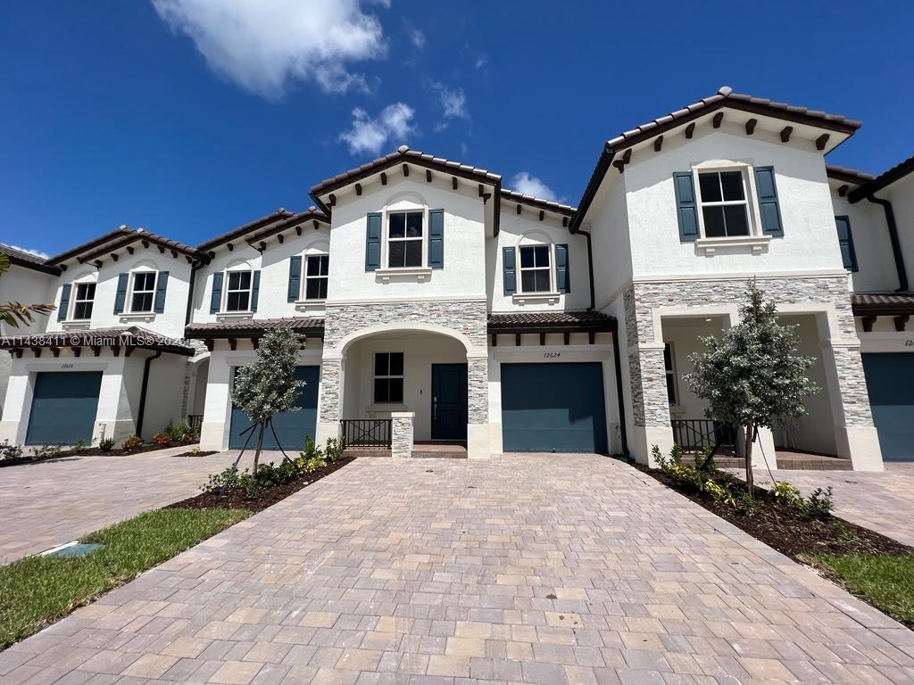 12624 NW 23rd Pl, Miami, FL 33147 - Townhome Rentals in Miami FL ...