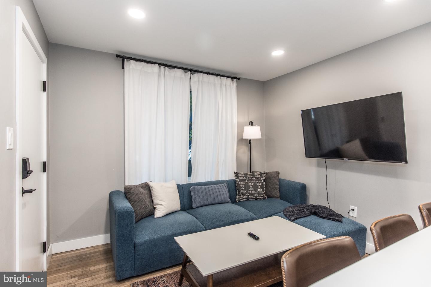 414 Fitzwater St Unit A, Philadelphia, PA 19147 - Room for Rent in ...