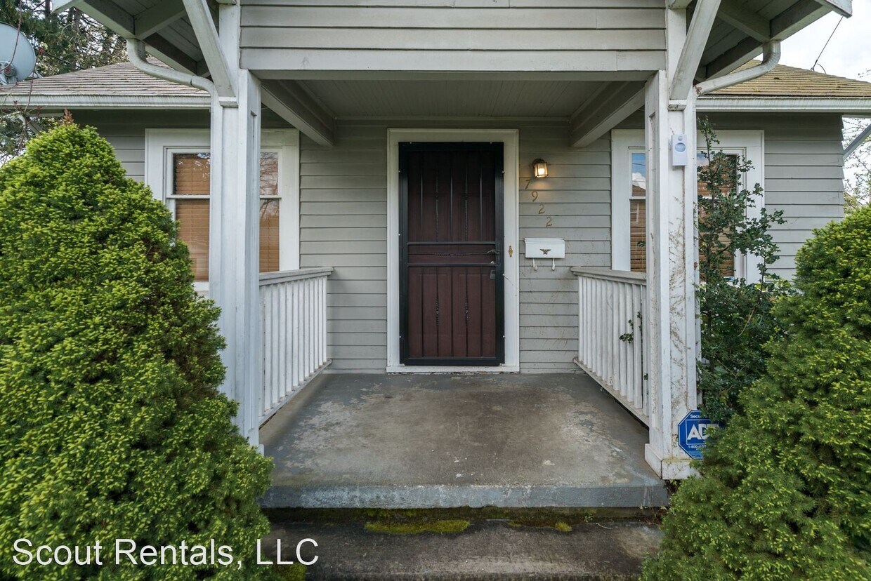 7922 Se Schiller St, Portland, OR 97206 - House Rental in Portland, OR ...