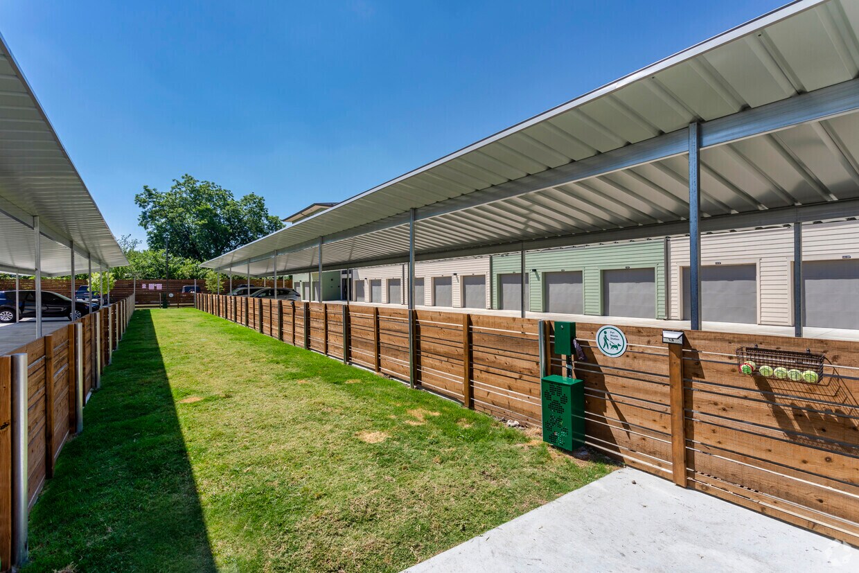 The Fitz Apartments - Apartments in Dallas, TX | Apartments.com