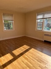 Queens Gardens Apartments under $2,500 - Queens, NY - 1 Rentals ...