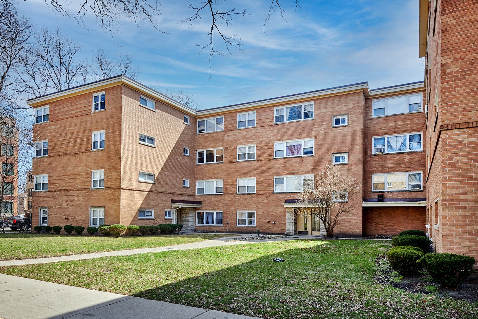 2607 W Fitch Ave, Chicago, IL 60645 - House Rental in Chicago, IL ...