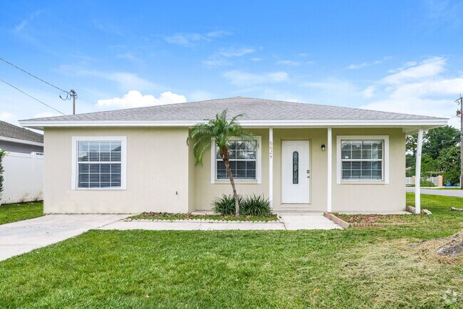 Pinecrest Villas Apartments for Rent - Tampa, FL - Updated Today ...