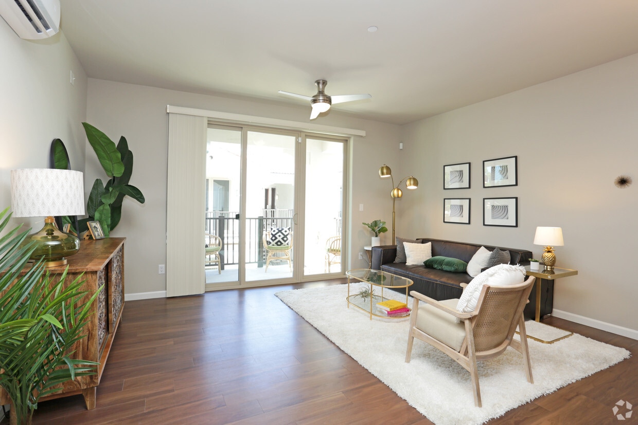 Brookside Villas - 8072 N Millbrook Ave Fresno, CA 93720 | Apartments.com