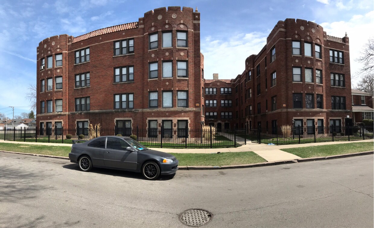 1515 W 89th St Unit 1515-3, Chicago, IL 60620 - Room for Rent in ...