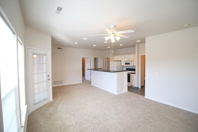 Timber Lakes - Apartments in Kansas City, MO | Apartments.com