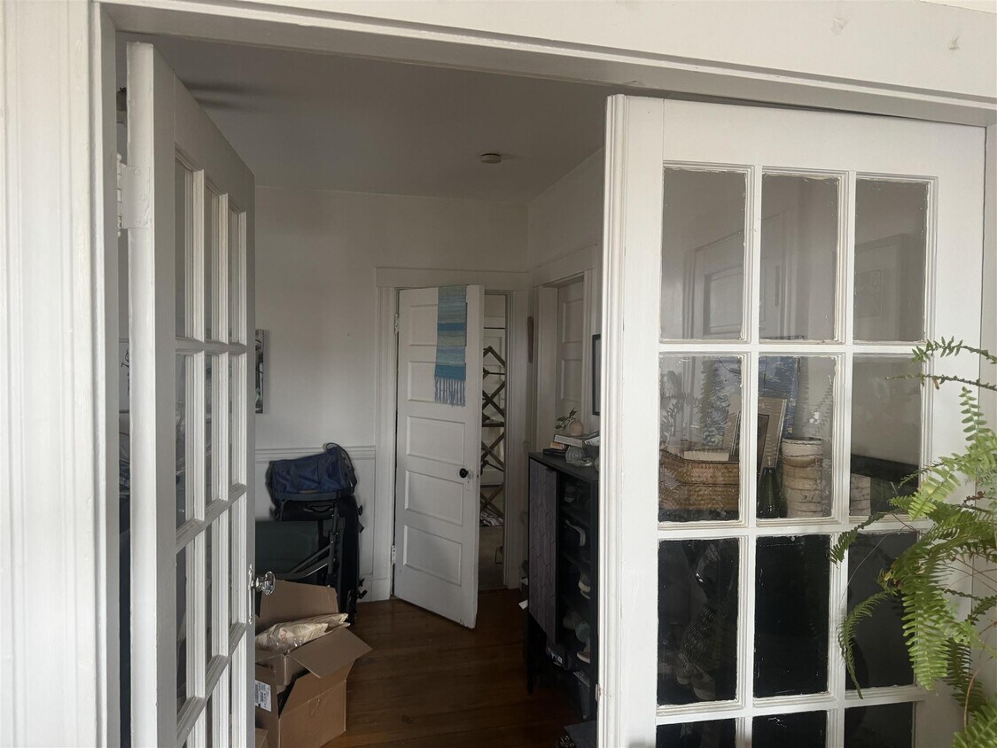 103 Arlington St, Watertown, MA 02472 - Townhome Rentals in Watertown ...