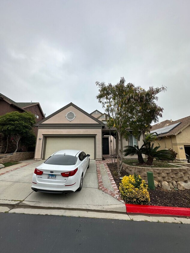 383 Poets Square, Fallbrook, CA 92028 - House Rental in Fallbrook, CA ...