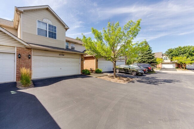 1756 Windward Ave, Naperville, IL 60563 - Townhome Rentals in ...