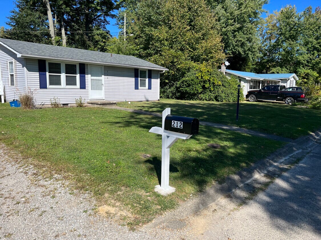 212 Shady Nook, Hanover, IN 47243 - House Rental in Hanover, IN ...