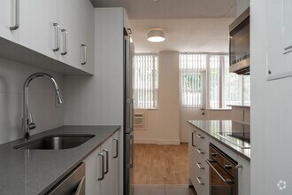 Leaside-Bennington Apartments for Rent - Toronto, ON - 22 Rentals ...