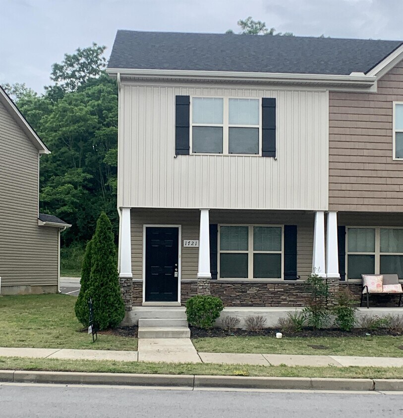 1721 Sprucedale Dr, Nashville, TN 37013 - Townhome Rentals in Nashville ...