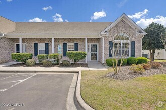 Seaspray Cove Carolina Place Condos under $2,000 - Southport, NC - 1 ...